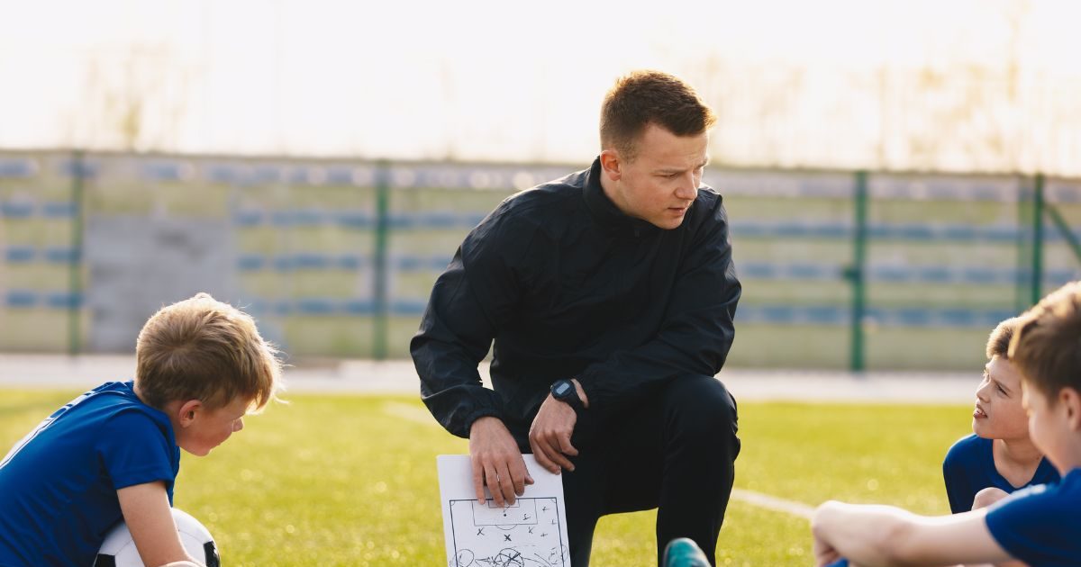 Career Tips : स्कूल में कैसे बनें फिजिकल एजुकेशन टीचर ? जानें योग्यता ...