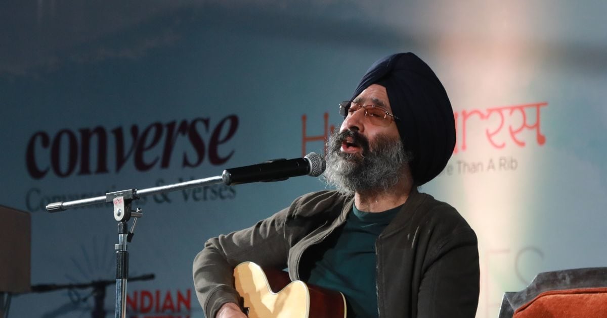 बुल्ला की जाना मैं कौन... से गूंजा दिल्ली पोएट्री फेस्टिवल, 'बैंड-बाजा ...