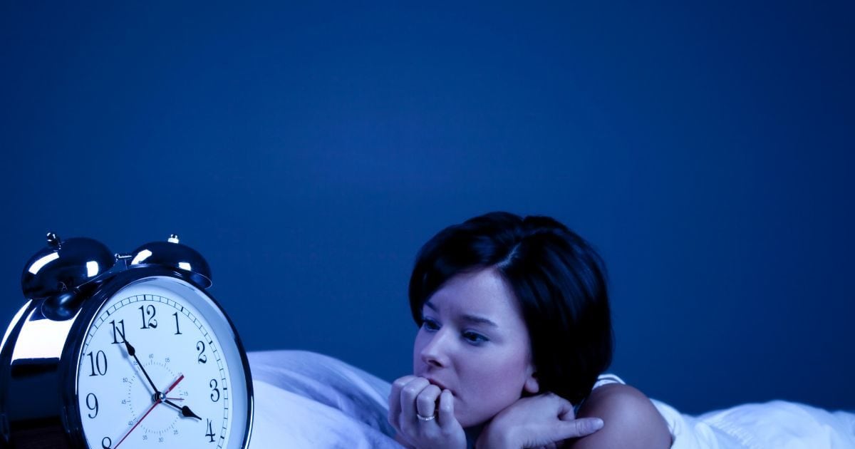 अब नींद की समस्‍या को कहें गुड बाय ! आजमाएं ये कारगर टिप्‍स - say ...