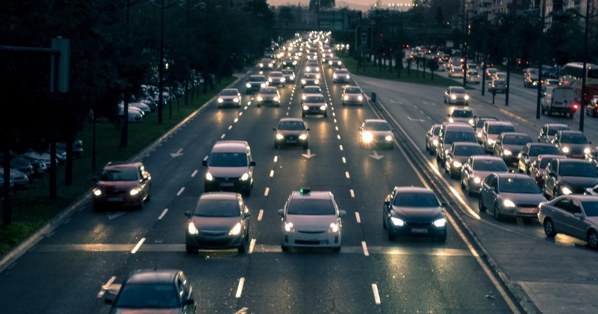 Night Driving करते हैं तो हो जाएं सावधान! फॉलो करें ये खास टिप्स तो ...