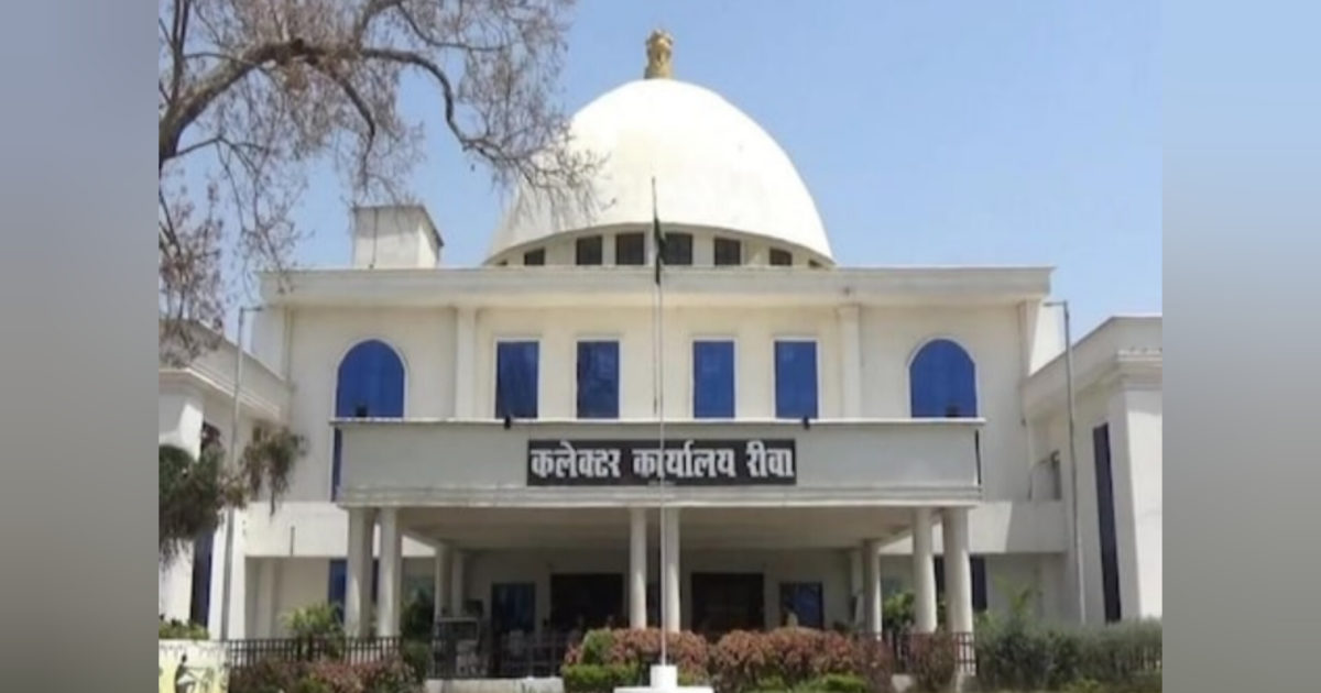 Cold Wave: रीवा में कड़ाके की ठंड का असर, बदल गया सरकारी और प्राइवेट ...