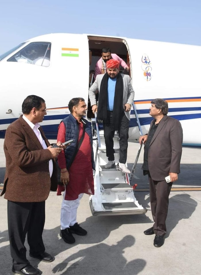 बृजभूषण शरण सिंह: 6 बार से सांसद, 50 से ज्यादा स्कूल-कॉलेज, प्राइवेट ...