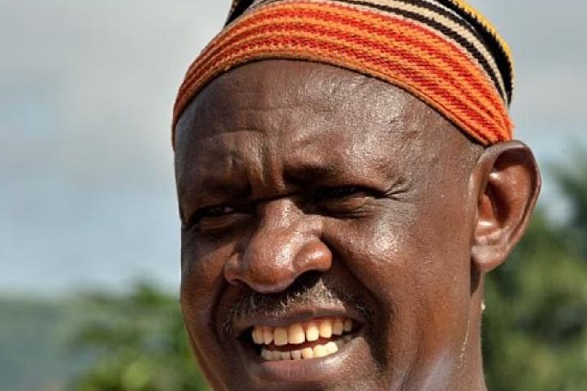 Cameroon King Fon Abumbi II Wives: कौन है 100 बीवियों और 500 बच्चों ...