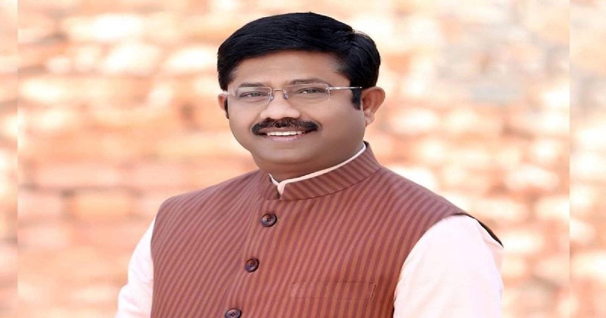 9 साल पुराने केस में दोषी पाये गए योगी सरकार के मंत्री नंदी, अदालत ने सुनाई जेल की सजा - yogi ...