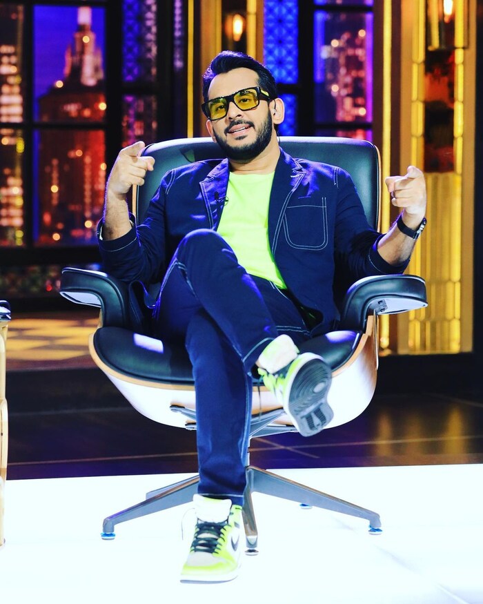 Shark Tank... के जज कमाते हैं इतने करोड़, सबसे अमीर है ये शार्क, सबसे ...