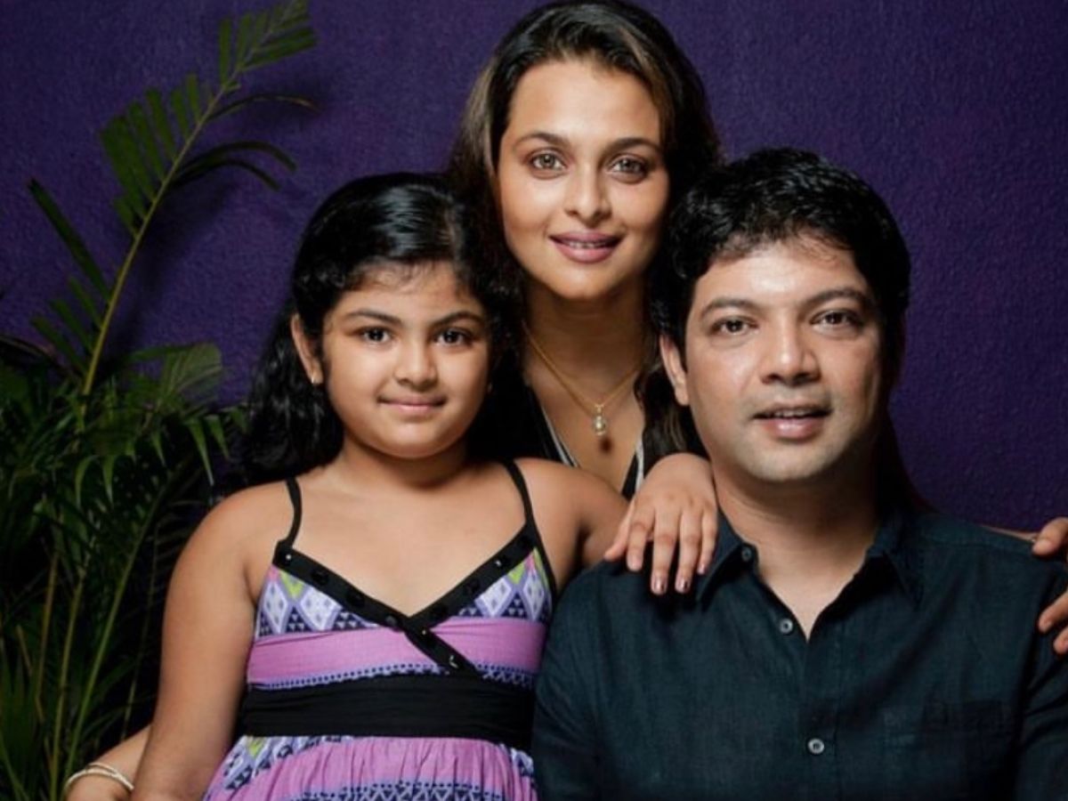 ग्लैमरस, टॉल और स्टाइलिश हैं शिल्पा शिरोडकर की बेटी अनुष्का रंजीत ...