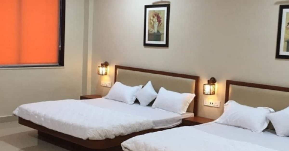 Railway Knowledge: केवल 40 रुपये में ठहरने के लिए कमरा, 48 घंटे तक रहें ...