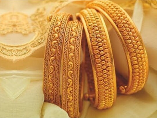 Ranchi Gold Price: रांची में सोने और चांदी के भाव में तेजी से गिरावट ...