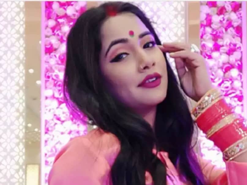 MMS Leak की वजह से बदनाम हो चुकी हैं ये एक्ट्रेसेस, संभावना सेठ भी हैं ...