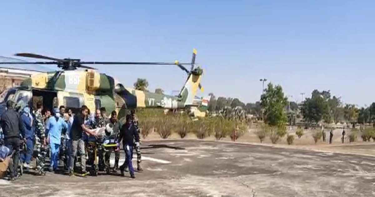 झारखंड में एंटी नक्सल ऑपरेशन के दौरान IED ब्लास्ट, तीन जवान जख्मी ...