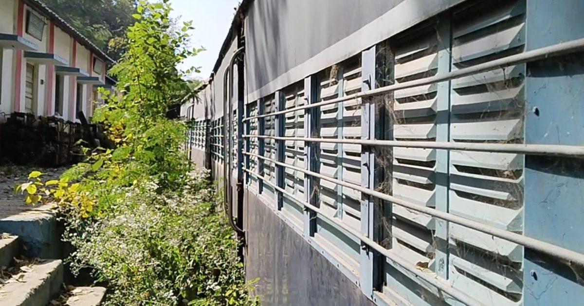 Gwalior narrow gauge train started by scindia dynasty now this ...