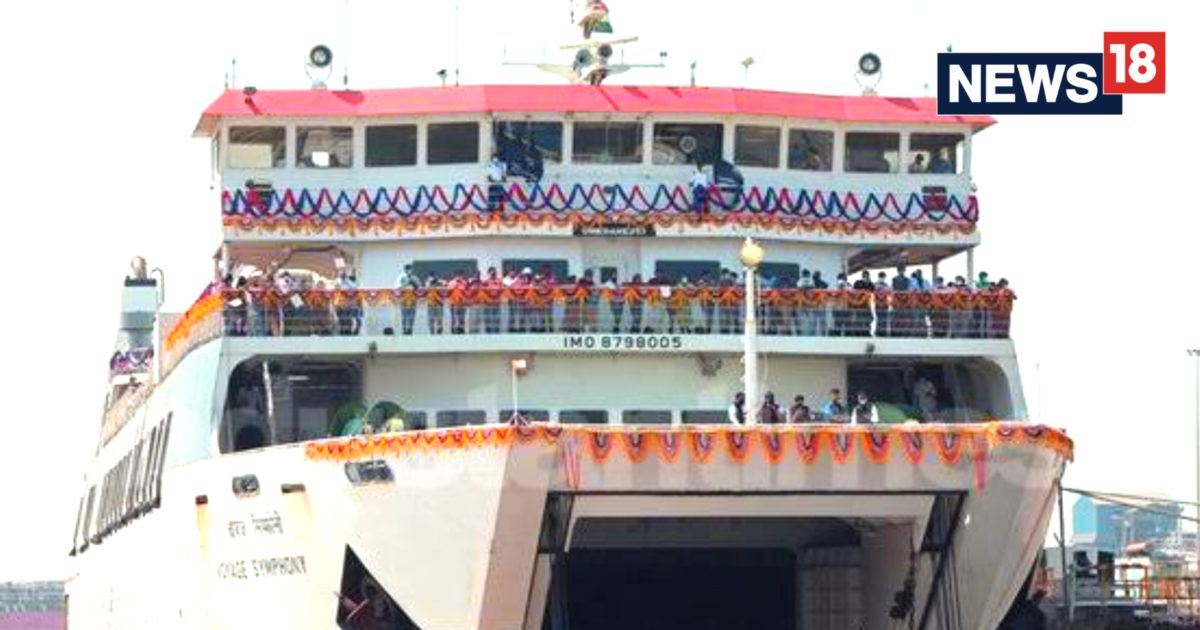 Good news go from patna to varanasi that too by waterway 300 people ...