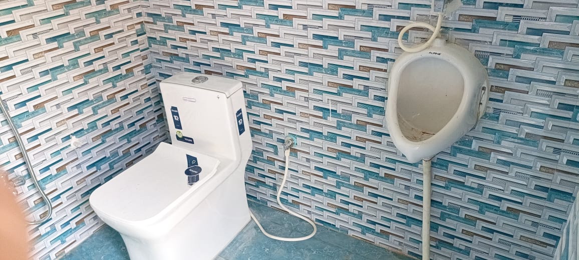 Chhapra government school toilet look like five star hotel toilet in ...