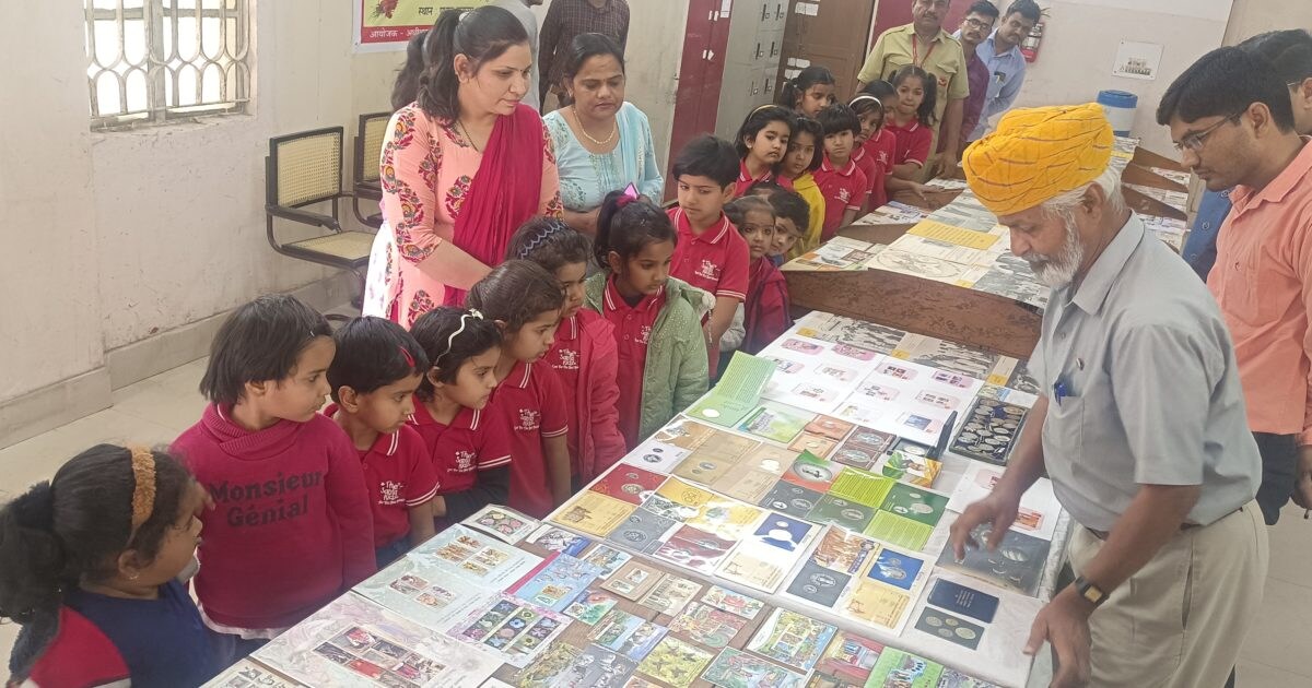 Rajasthanbarmer70 years old jethanand has a unique collection of coins ...