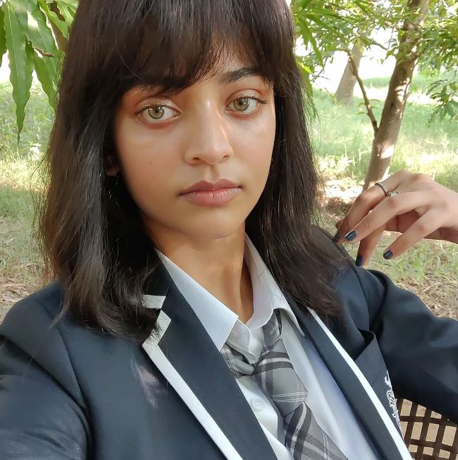 Class famed Suhani Ahuja aka Anjali Sivaraman looks exactly like ...