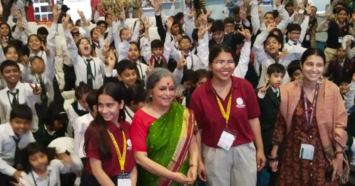 World book fair Bal Mandap Bal Sahitykar Kshama Sharma story telling ...