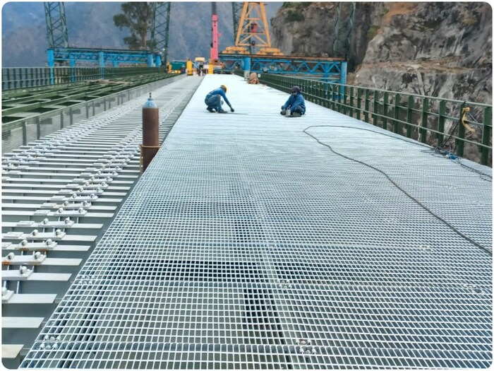 Chenab rail bridge track laying work begins on world highest rail ...