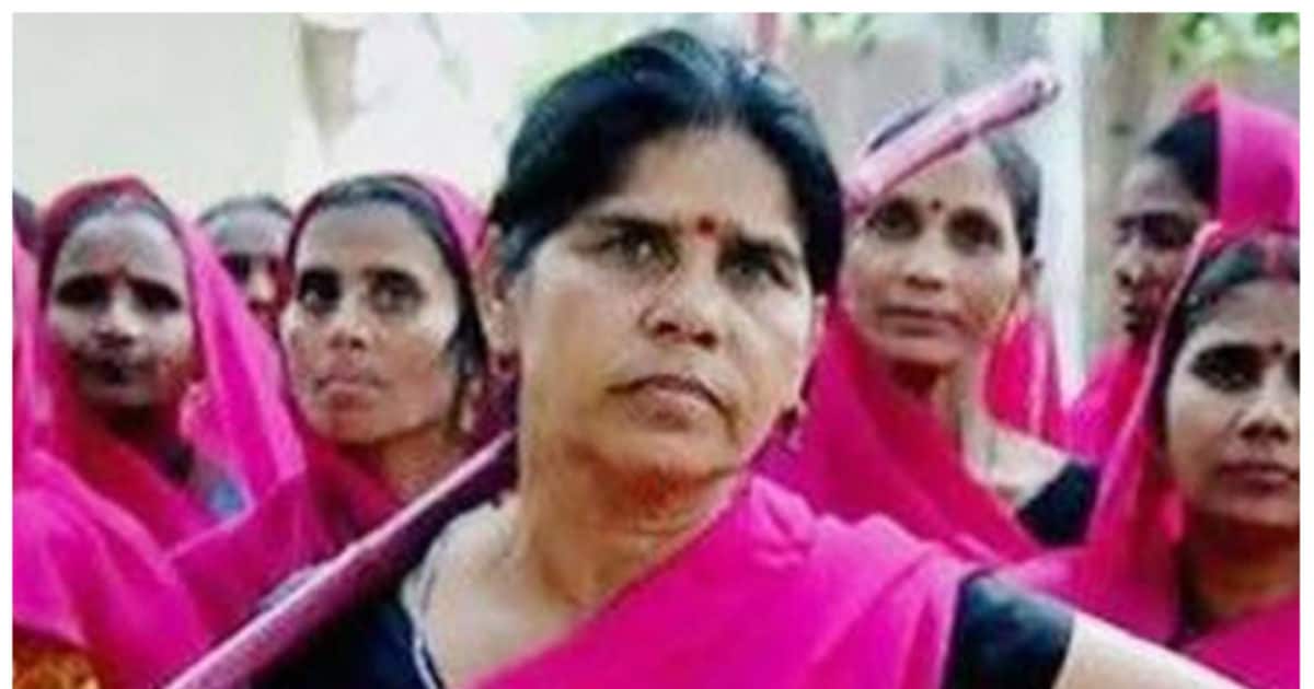 Gulabi gang commander sampat pal known as lady singham of bundelkhand ...