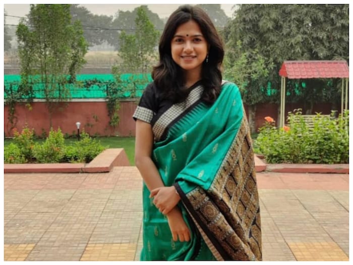 Ias love story ias ananya das ias chanchal rana wedding famous ias couples - IAS Love Story ...