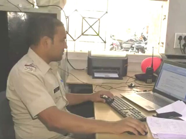Woman reached police station against software engineer husband ...