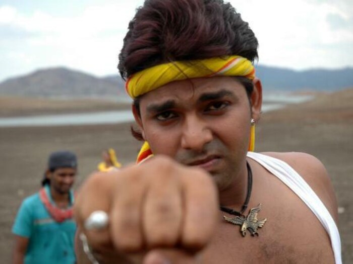 Pawan Singh Family And He Shares Best Bond With Mother Bhojpuri ...