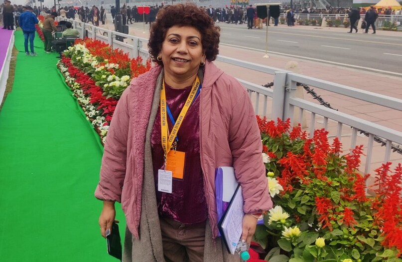 Doors will open on the right Meet Delhi Metro iconic announcers Shammi ...