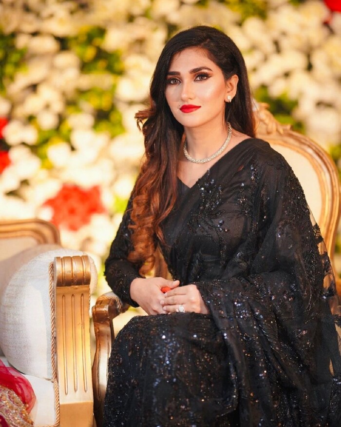 Virat Kohli Biggest fan Samiya Arzoo the Indian wife of Pakistani pacer Hasan Ali See photos ...