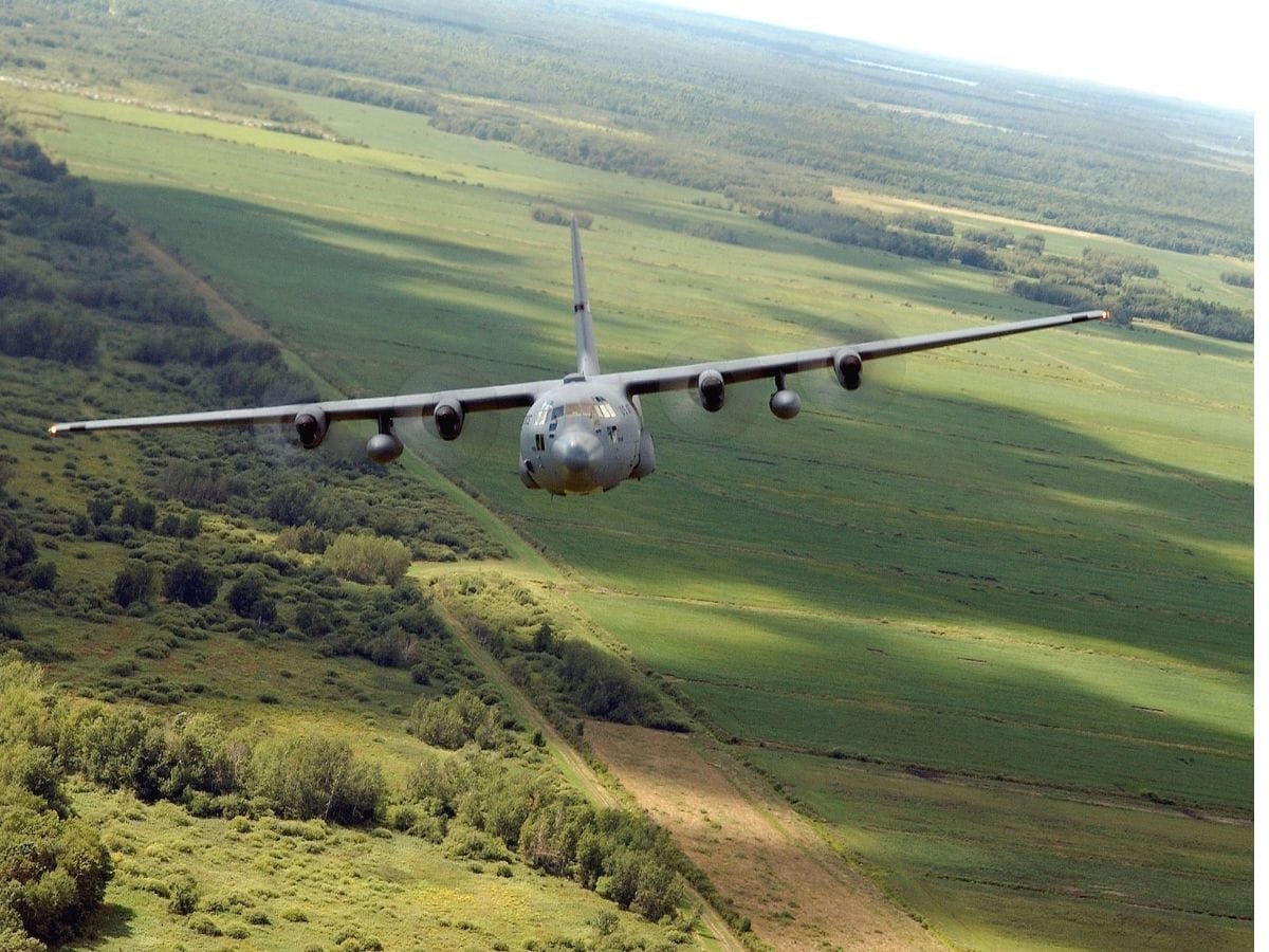 Shortest flight in the world! Airplane flies for just 53 seconds - सबसे ...