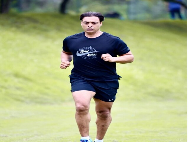 Shoaib Akhtar How became worlds fastest bowler secret is in the ...