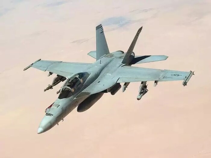 Indian navy aircraft carrier ins vikrant fighter jet france rafale m or ...