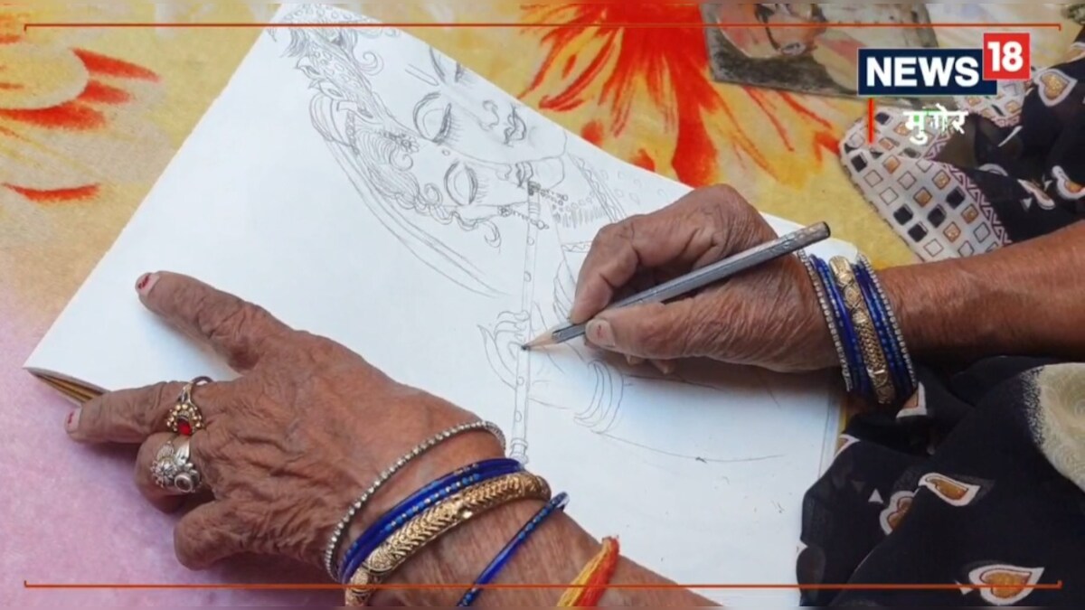 70 year old old lady is still painting with wrinkled hands - OMG ! 70 ...