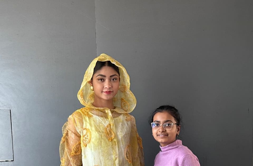 Chhattisgarh daughter shines in new york fashion week made eco friendly ...