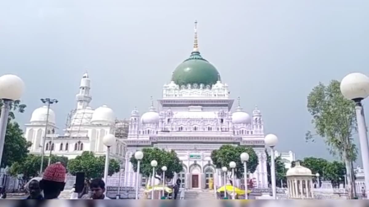 Holi 2023 at the shrine of deva sharif in barabanki hindu and muslim ...