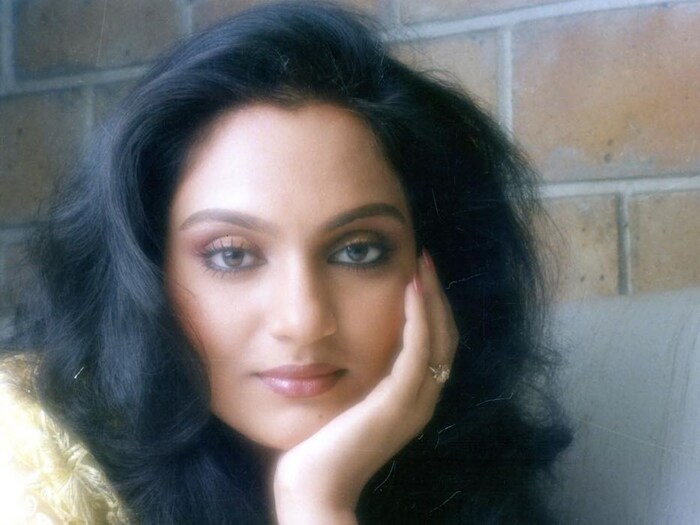 Actress Madhavi transformation Its difficult to recognize her Ek Duje ...