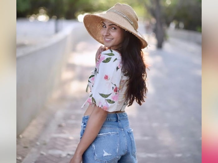 Andrea Jeremiah shared topless photo on womens day South actress said ...