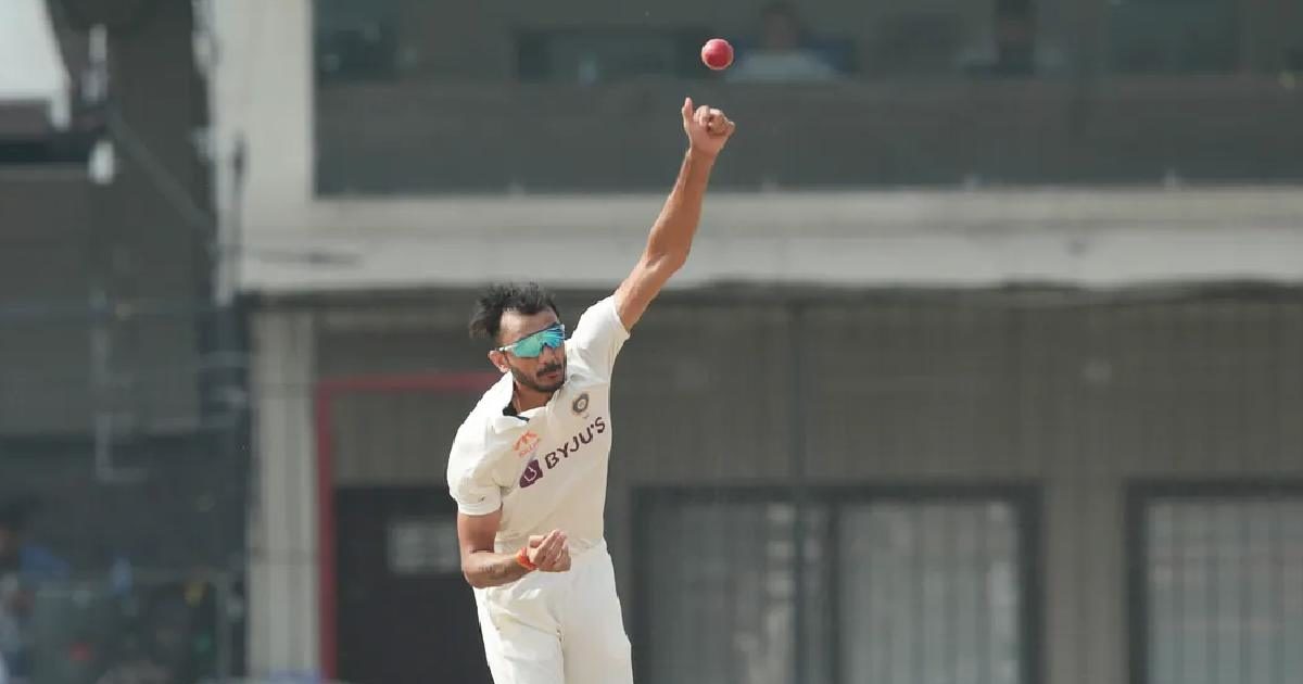 Axar Patel bowling figures are better than R Ashwin in Ahmedabad he can ...