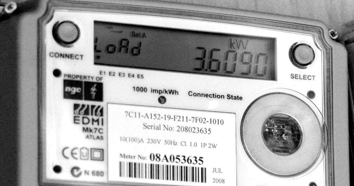 Electricity consumption bill tension over install solar panel at home ...