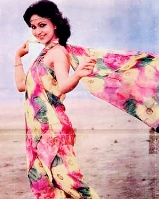 संजय दत्त के प्यार में पागल थीं ये हसीना, 30 सालों तक सहे पति के जुल्म ...