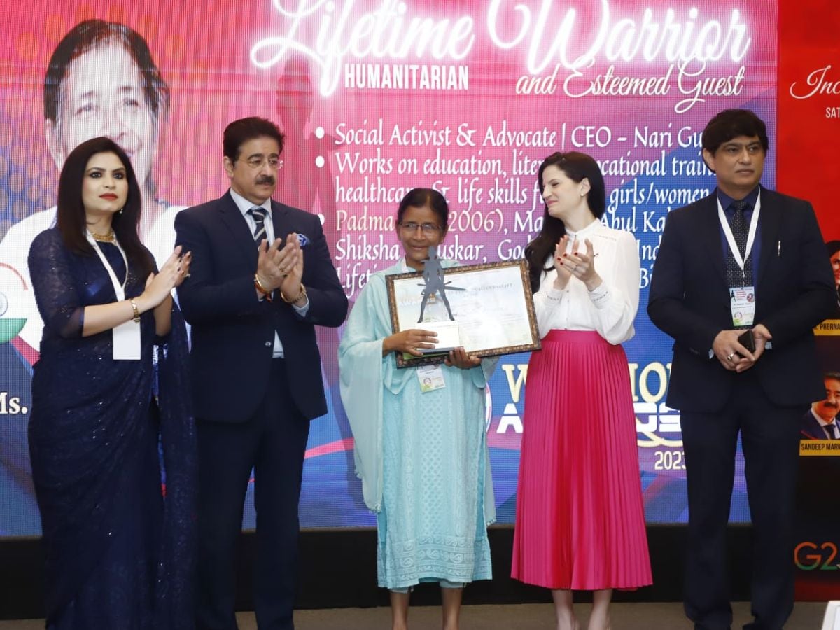 सूफिया सूफी और सुधा वर्गीज WAOW वॉरियर अवार्ड से सम्मानित - Sufiya Sufi ...