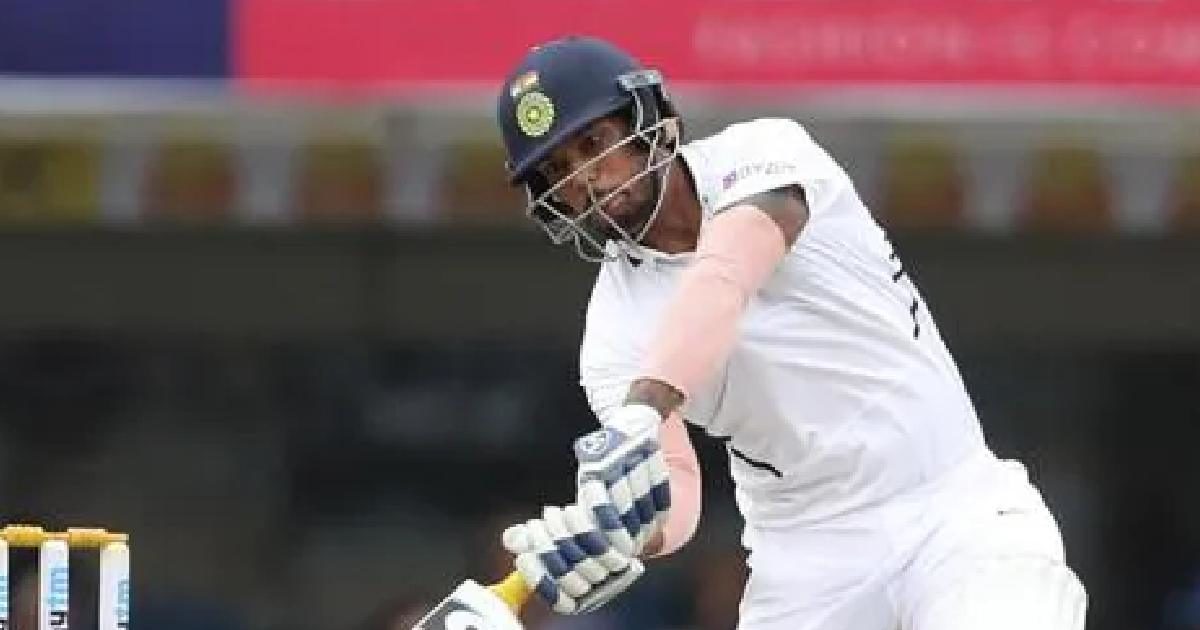 Ind vs aus umesh yadav contribution with bat guide daniel vettori to ...