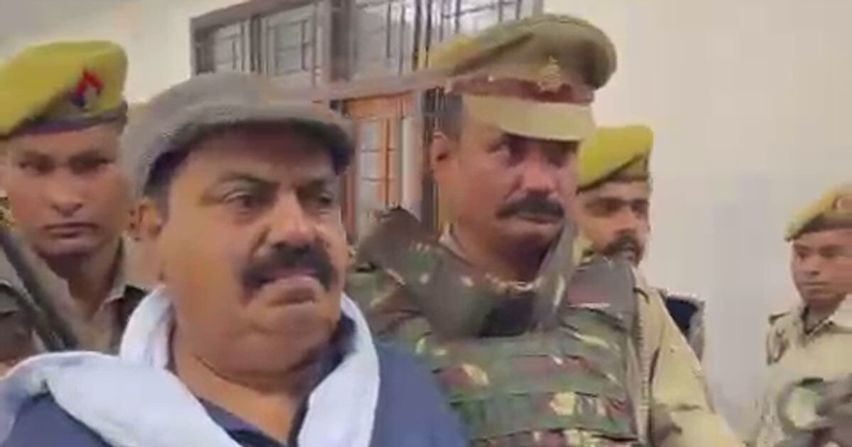 Umesh Pal Murder: शूटर्स को दिए गए थे आईफोन, हत्या के लिए शाइस्ता परवीन ...