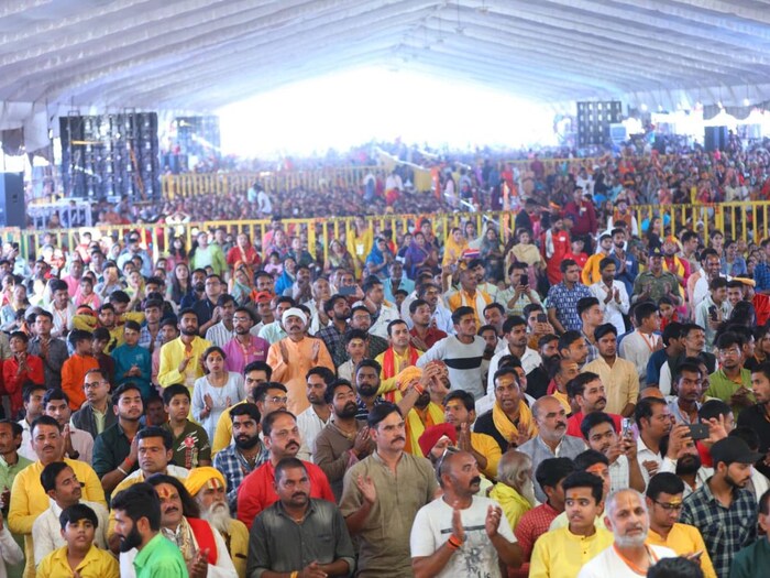 where is bageshwar dham, bageshwar dham mobile number, bageshwar dham ...