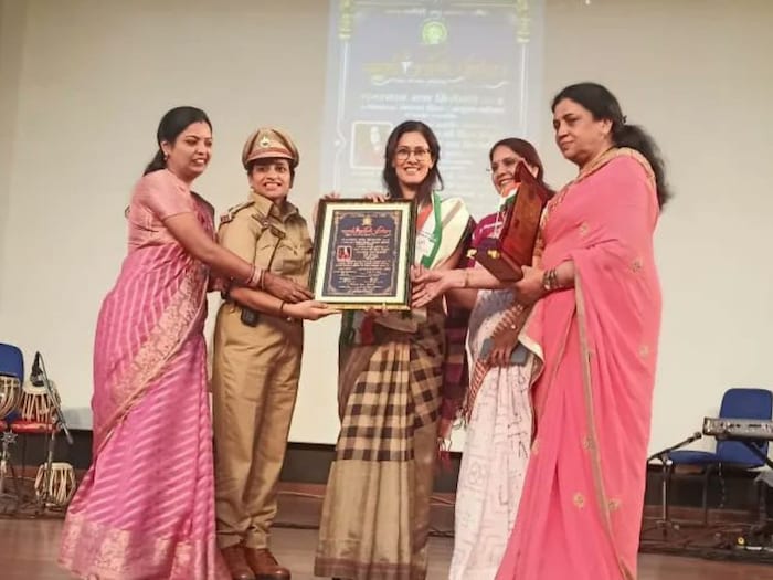 Success story India first female sarpanch Chhavi Rajawat with MBA ...