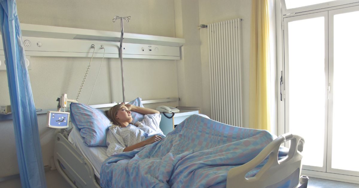 Woman loses both legs and hands turn black after having flu like ...