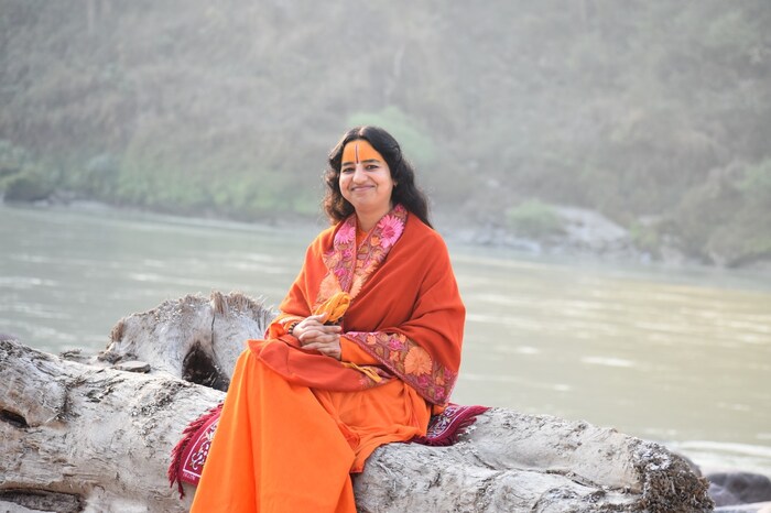 Real story of famous kathawachak sadhvi Vishweshwari Devi who says ...