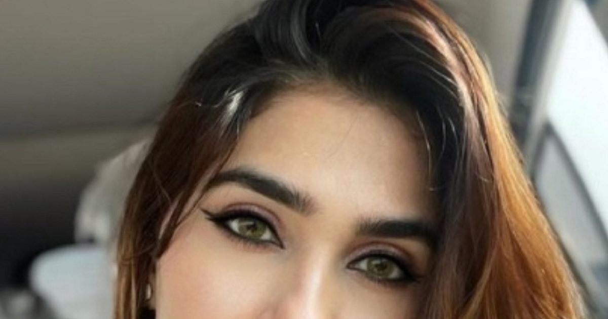 Watch video simon doull is getting trolled for commenting on pakistan cricketer hasan ali wife ...