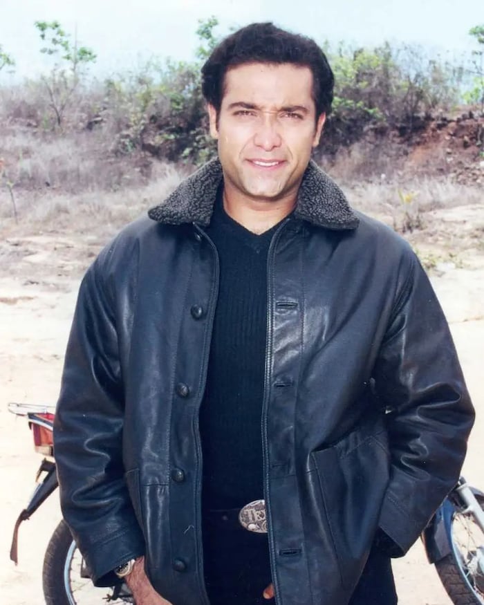 Superstar Raaj Kumar Son Puru Raj Kumar where is now days who debut ...