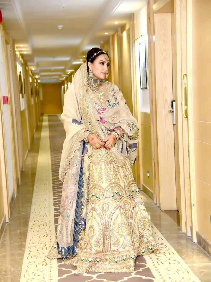 सब्यसाची-मनीष पर नहीं पाकिस्तानी डिजाइनर पर आया स्वरा का दिल, वलीमा ...