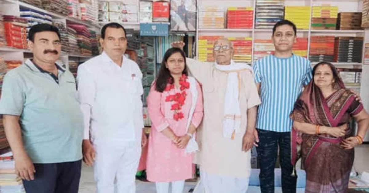 UPPCS Result: बाराबंकी की रेशू पहली बार में हुईं सफल, बनीं नायब ...