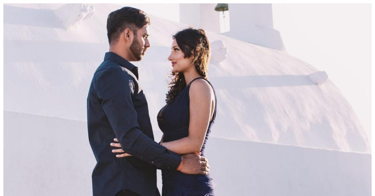 मैदान में फ्लॉप इन 3 खिलाड़ियों की वाइफ हैं बेहद खूबसूरत, अपनी सुंदरता ...